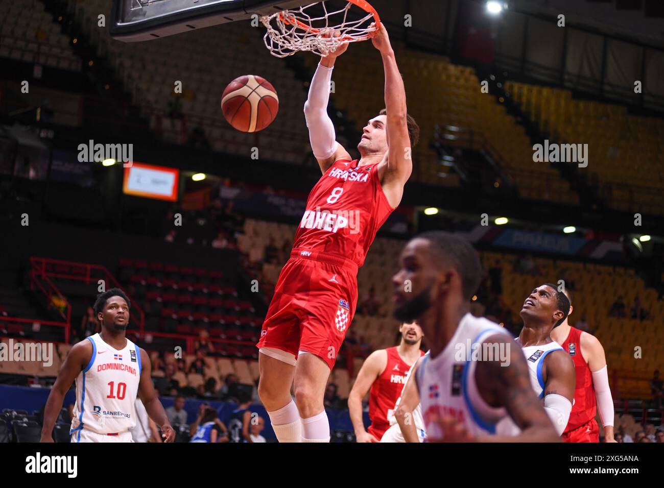 Mario hezonja dunk hi-res stock photography and images - Alamy