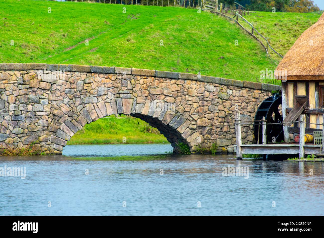 Stone bridge new zealand hi-res stock photography and images - Alamy