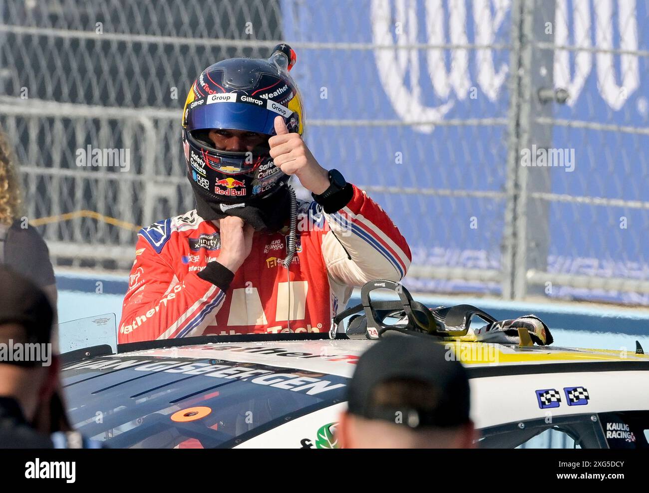 Shane van gisbergen nascar hi-res stock photography and images - Alamy