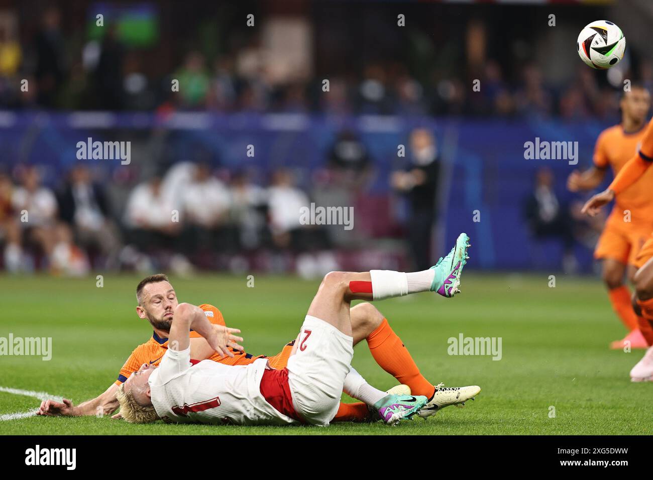 Berlin, Germany. 6th July 2024. Bars Alper Ylmaz (Turkiye)Stefan de ...