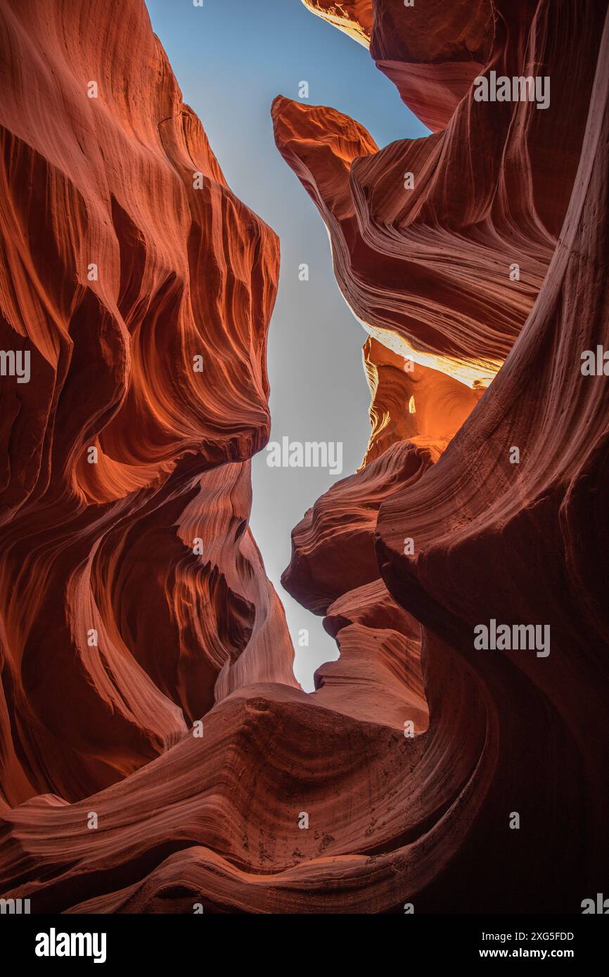 Windows 11 wallpaper hi-res stock photography and images - Alamy