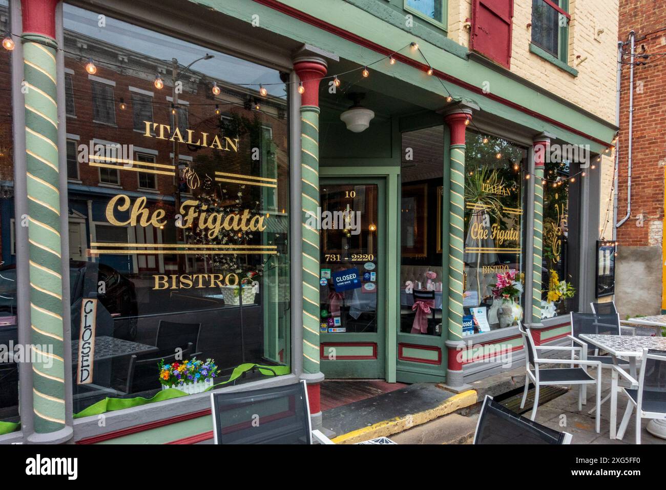 Che figata bistro hi-res stock photography and images - Alamy