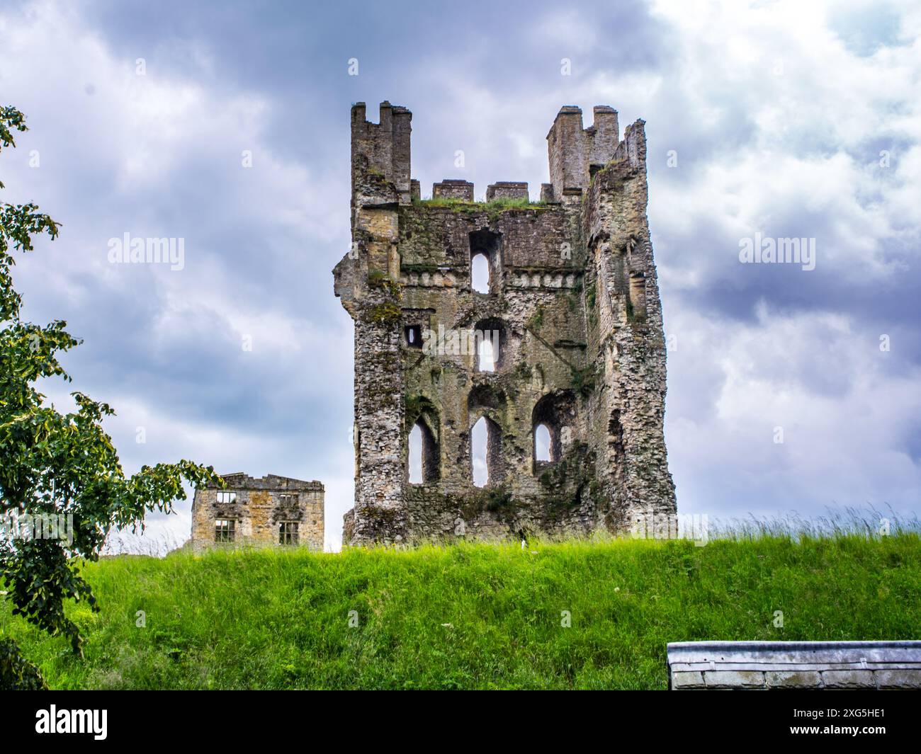 Helmsley Castle, helmsley North Yorkshire. Gothic ancient ruins cloudy ...