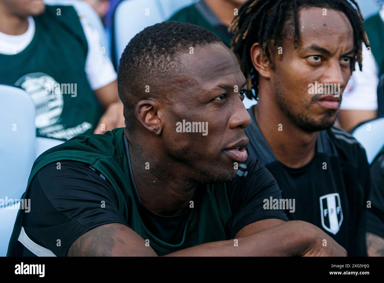KANSAS CITY, KANSAS - JUNE 25: Luis Advincula of Peru prior the ...