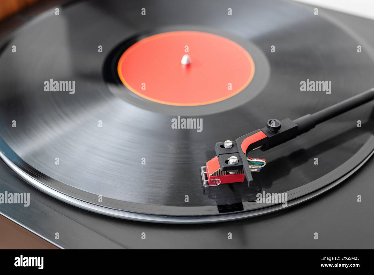 Vintage vinyl record red label hi-res stock photography and images - Alamy