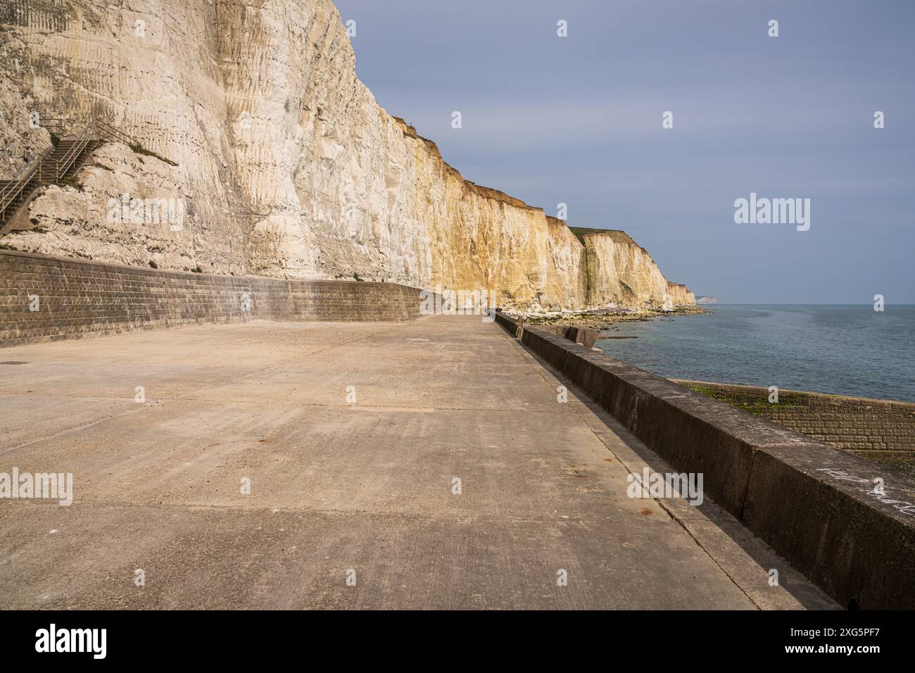 Undercliff walk peacehaven hi-res stock photography and images - Alamy