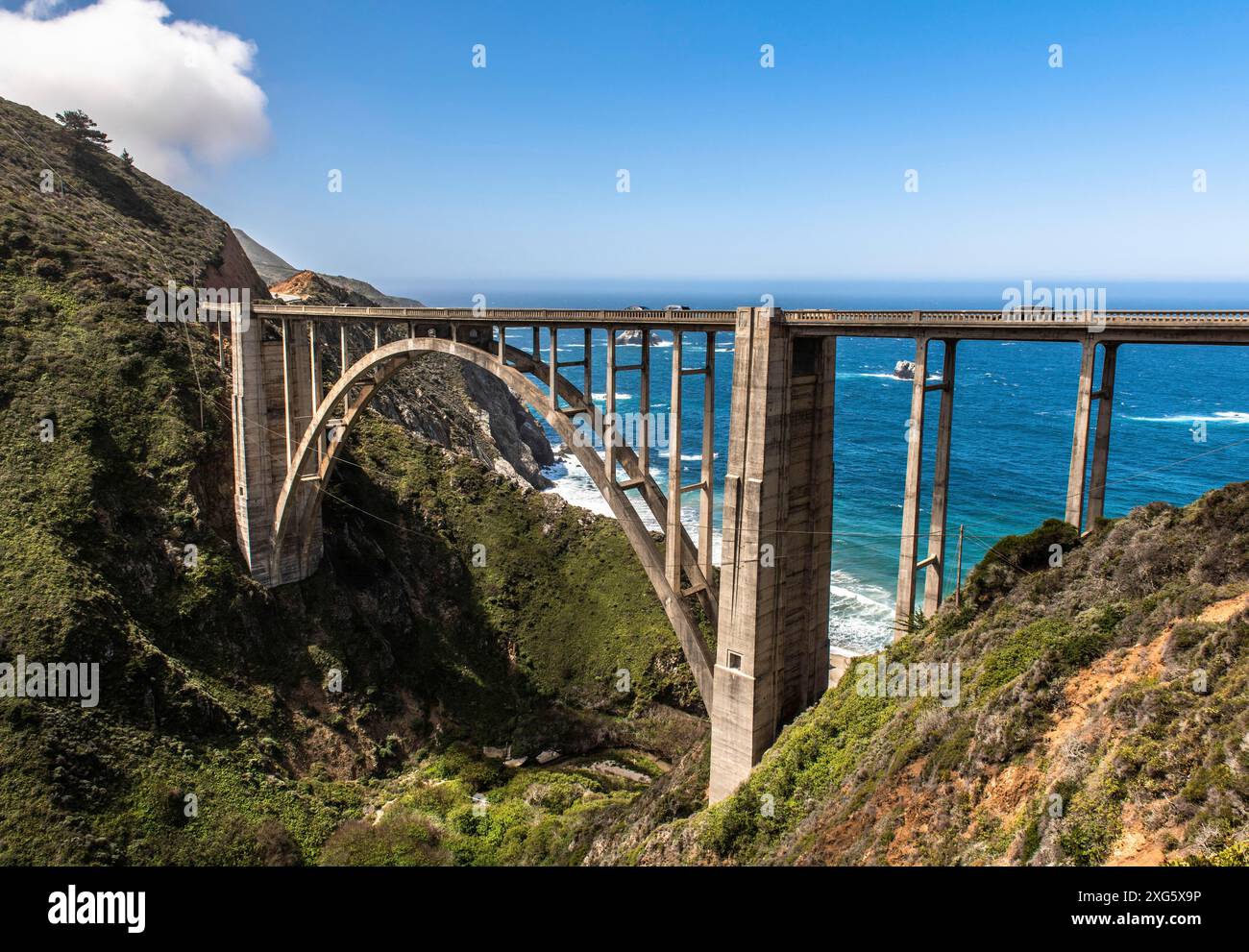 North american highway bridge hi-res stock photography and images - Alamy