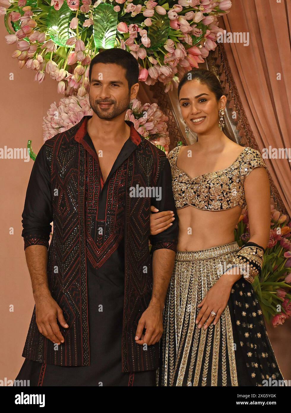 Mumbai, India. 05th July, 2024. Bollywood actor Shahid Kapoor poses for ...