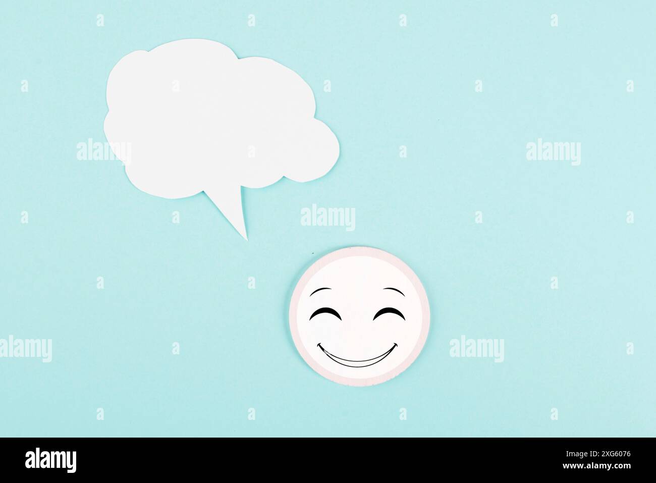 Smiling face with a speech bubble, rating, positive feedback, customer ...