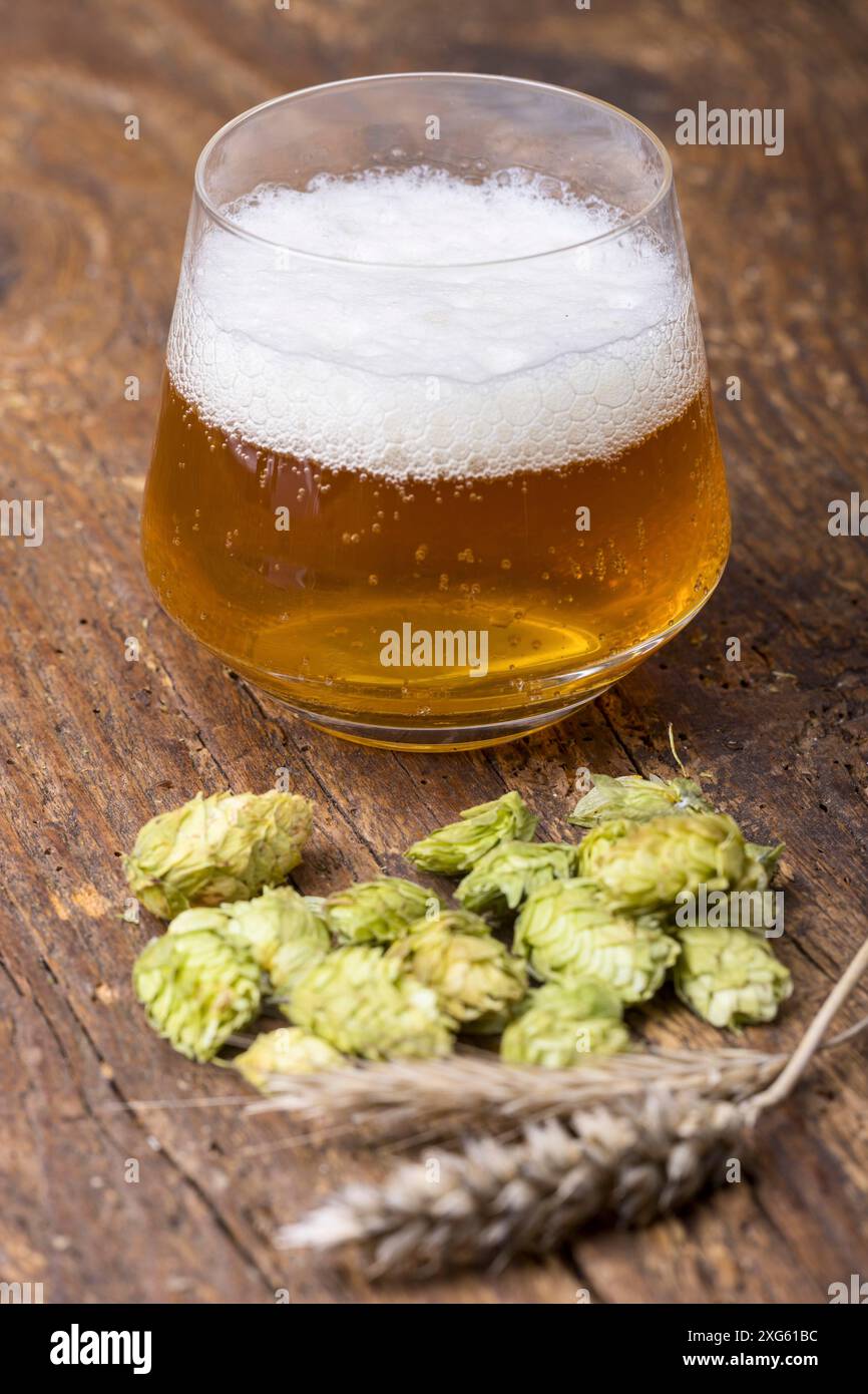 Indian hemp hi-res stock photography and images - Alamy