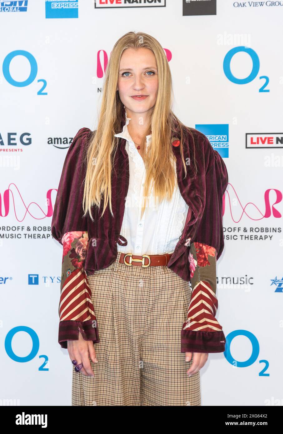 London, UK. 05th July, 2024. Poppy Lee Friar seen attending the Nordoff ...