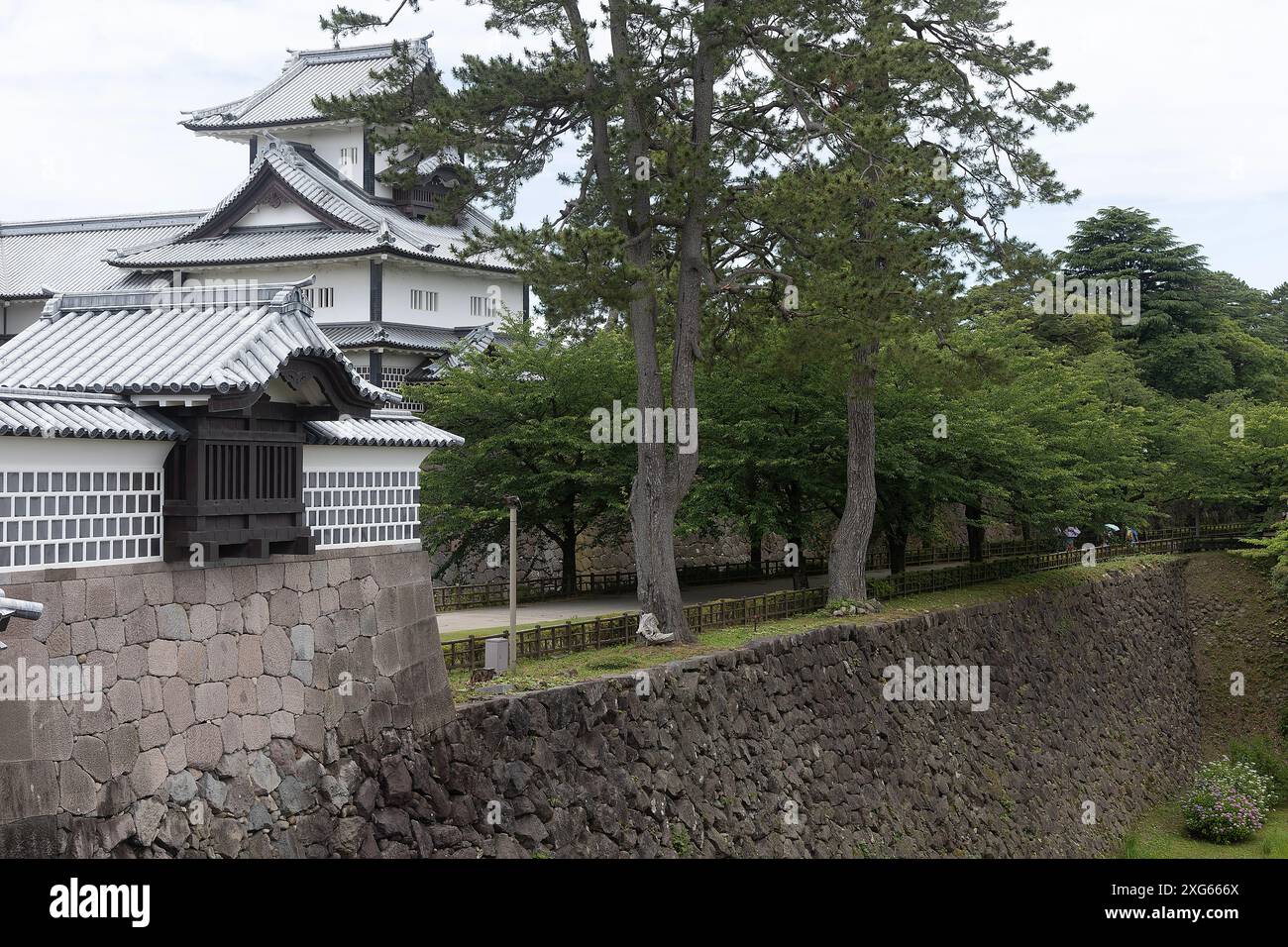 From 1583 to the end of the Edo Period, Kanazawa Castle (金沢城 ...