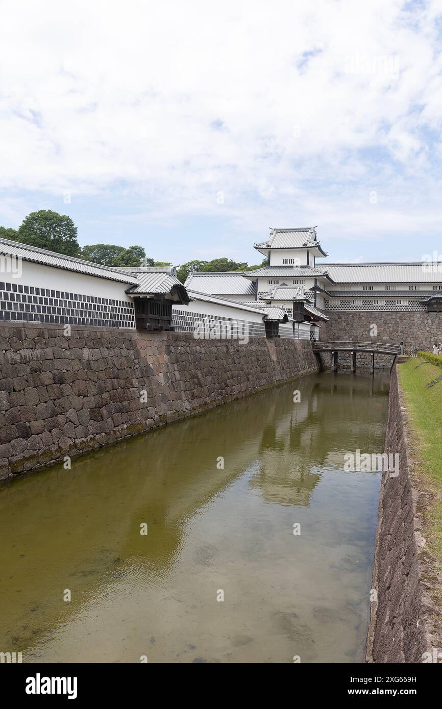 From 1583 to the end of the Edo Period, Kanazawa Castle (金沢城 ...