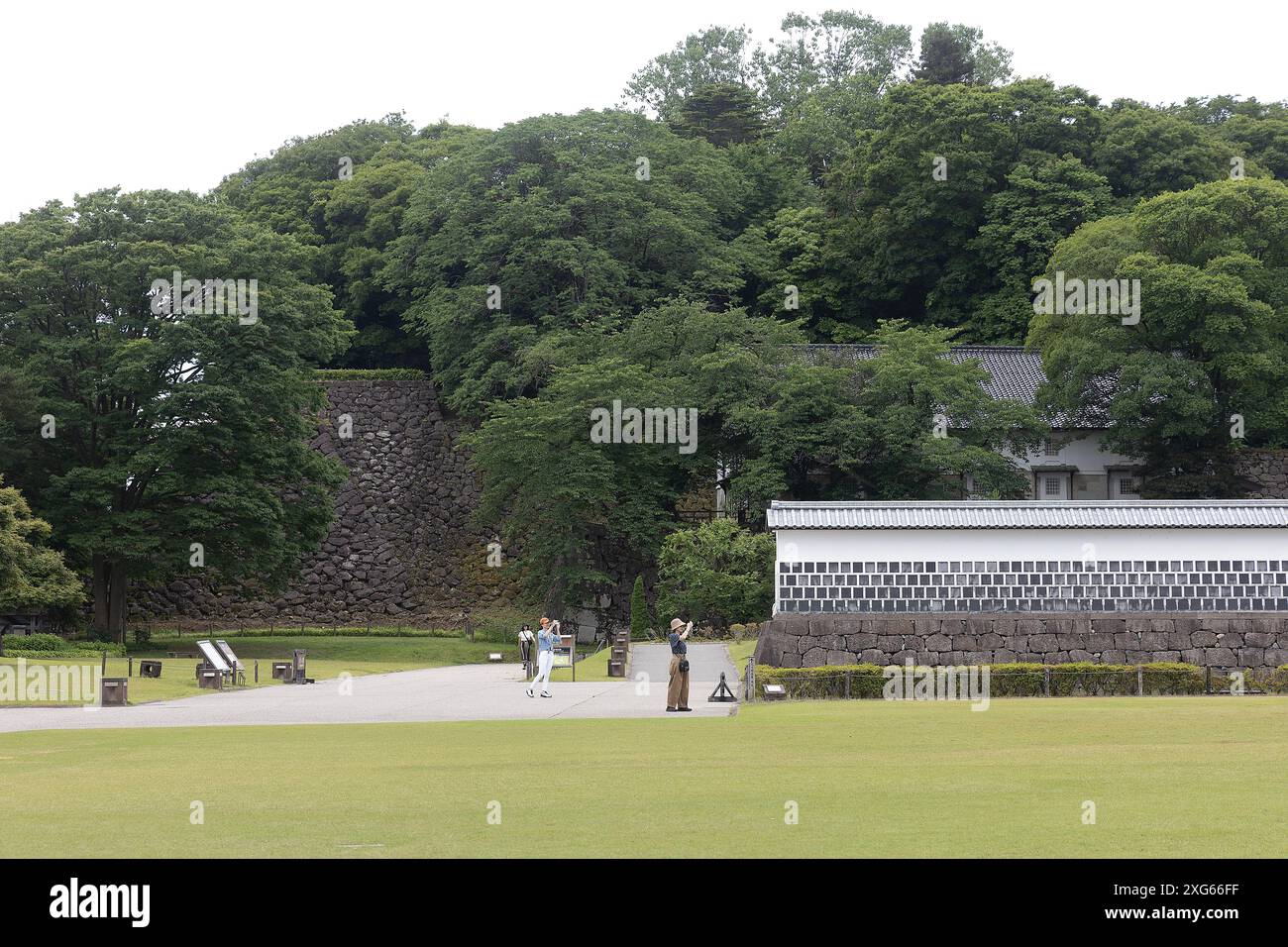 From 1583 to the end of the Edo Period, Kanazawa Castle (金沢城 ...