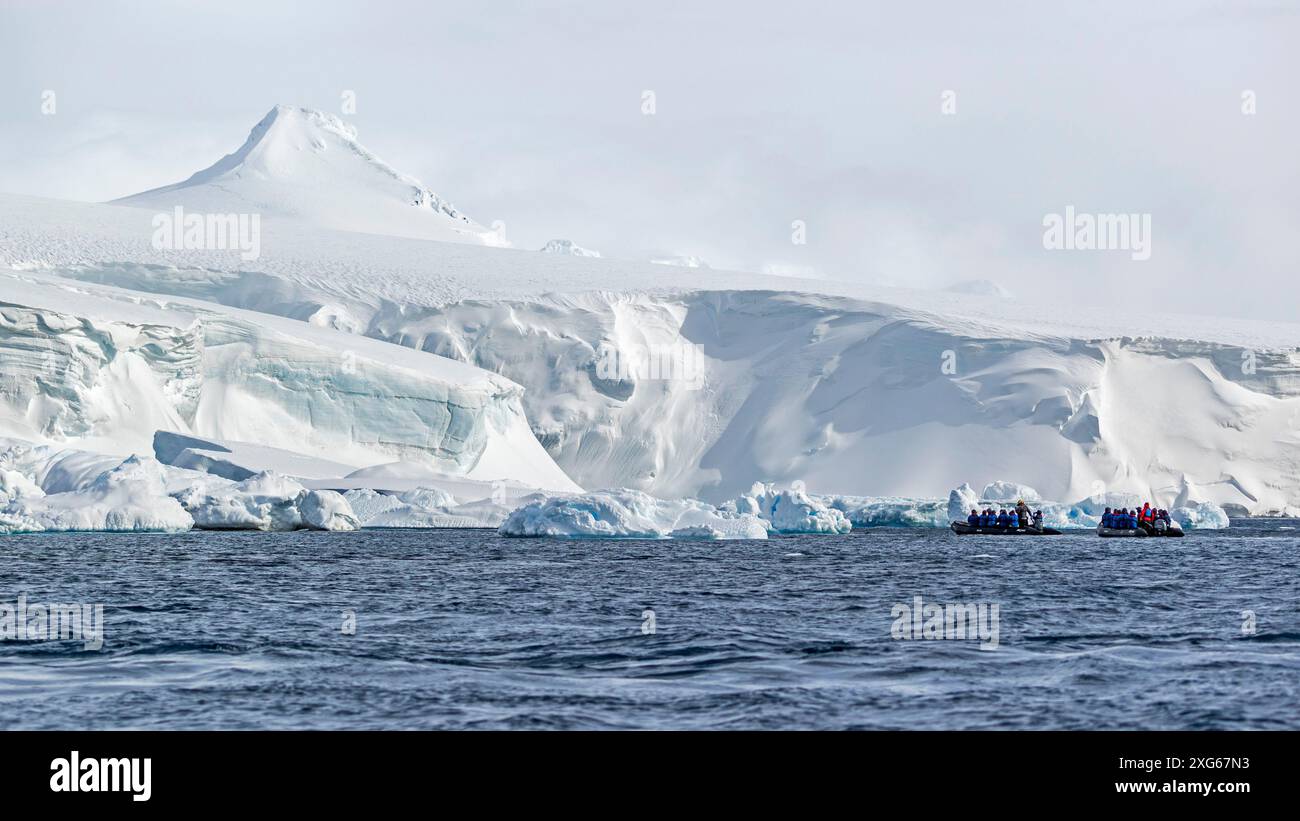 Glacial ice formation hi-res stock photography and images - Alamy