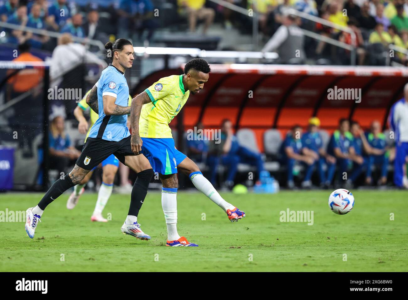 Copa america 2024 ball hi-res stock photography and images - Alamy