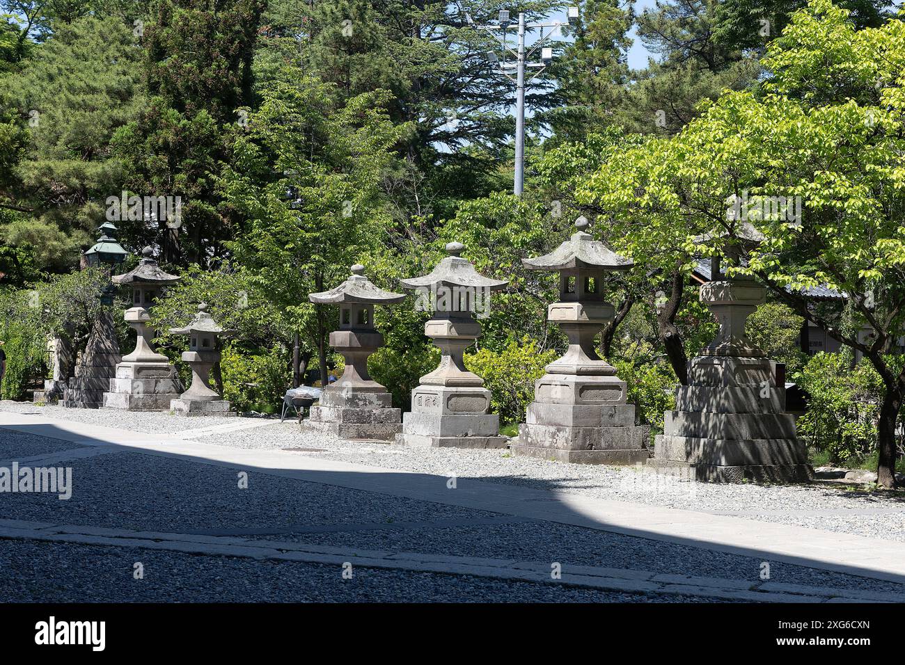 Nagano's Zenkoji Temple (善光寺, Zenkōji) is one of the most important and ...