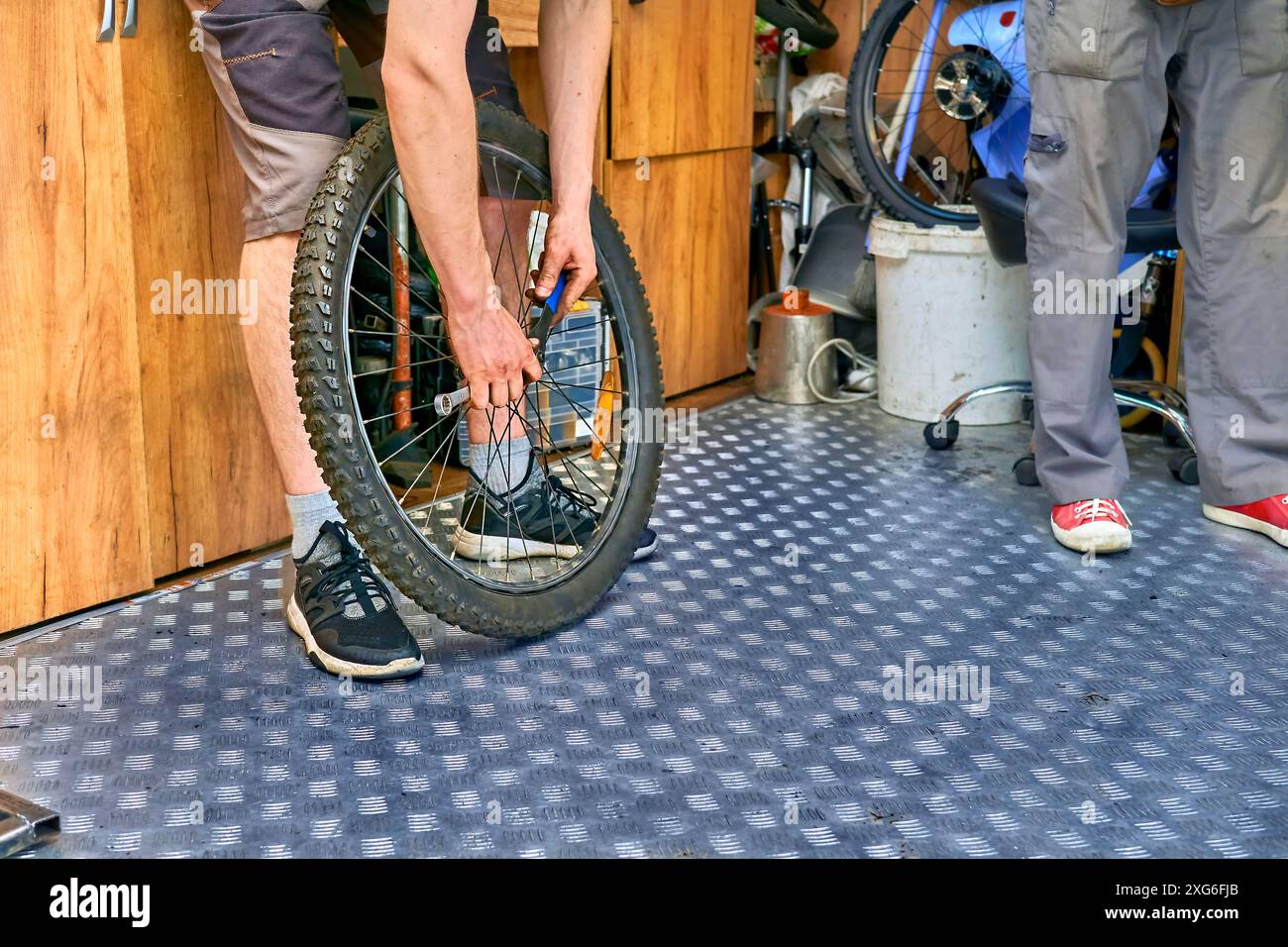 Two spoke wheel hi-res stock photography and images - Alamy