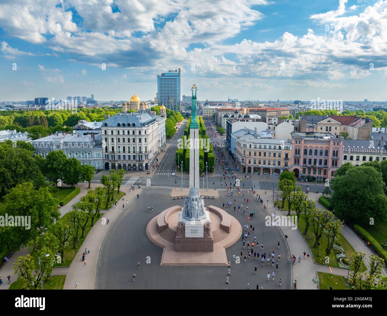 Aerial view freedom monument hi-res stock photography and images - Alamy