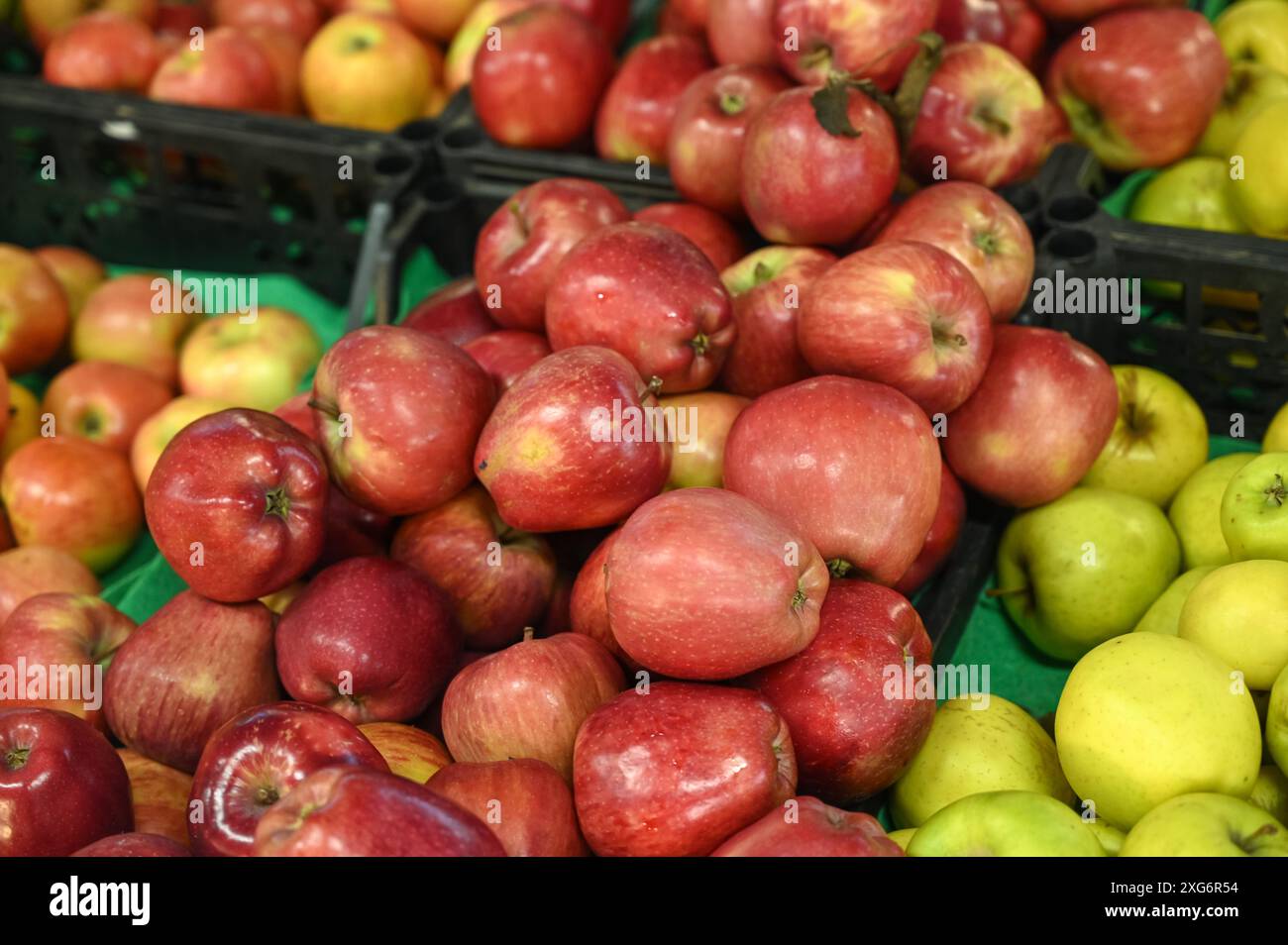 Fruit basket cyprus hi-res stock photography and images - Alamy