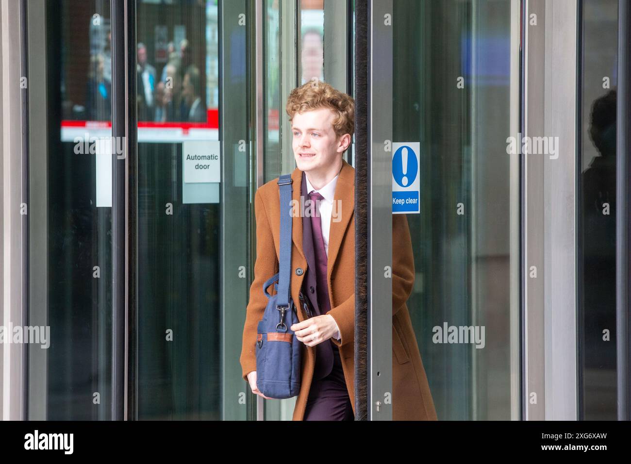 Sam carling mp hi-res stock photography and images - Alamy