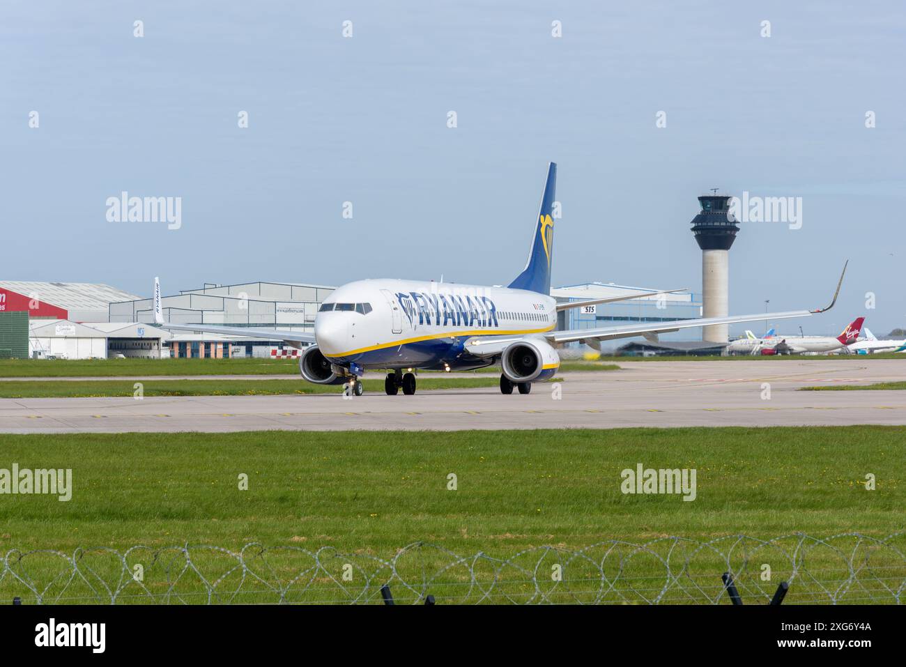 Ryanair Boeing 737 at Manchester international airport Stock Photo - Alamy