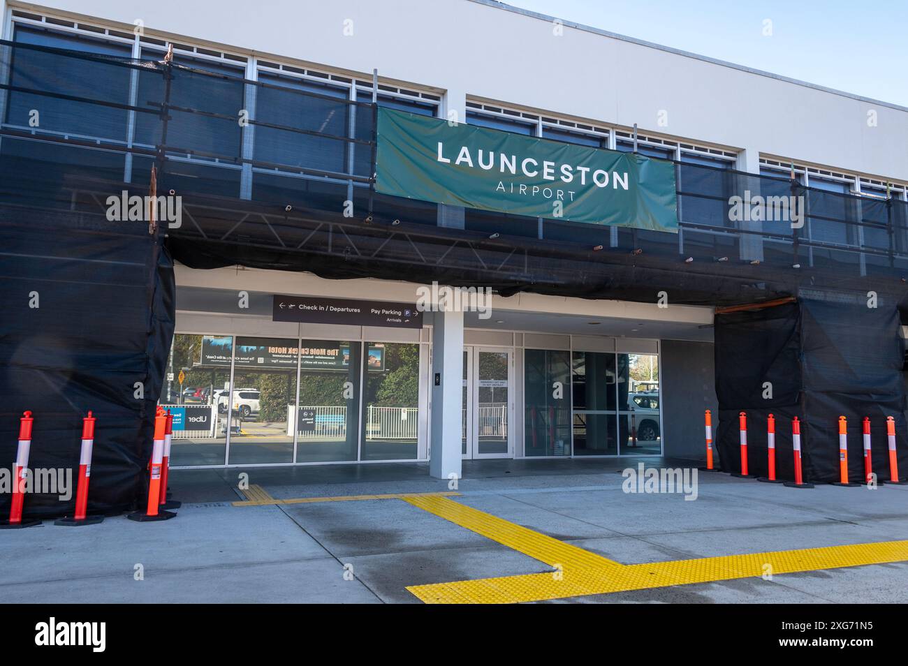 Tasmanian airport hi-res stock photography and images - Alamy