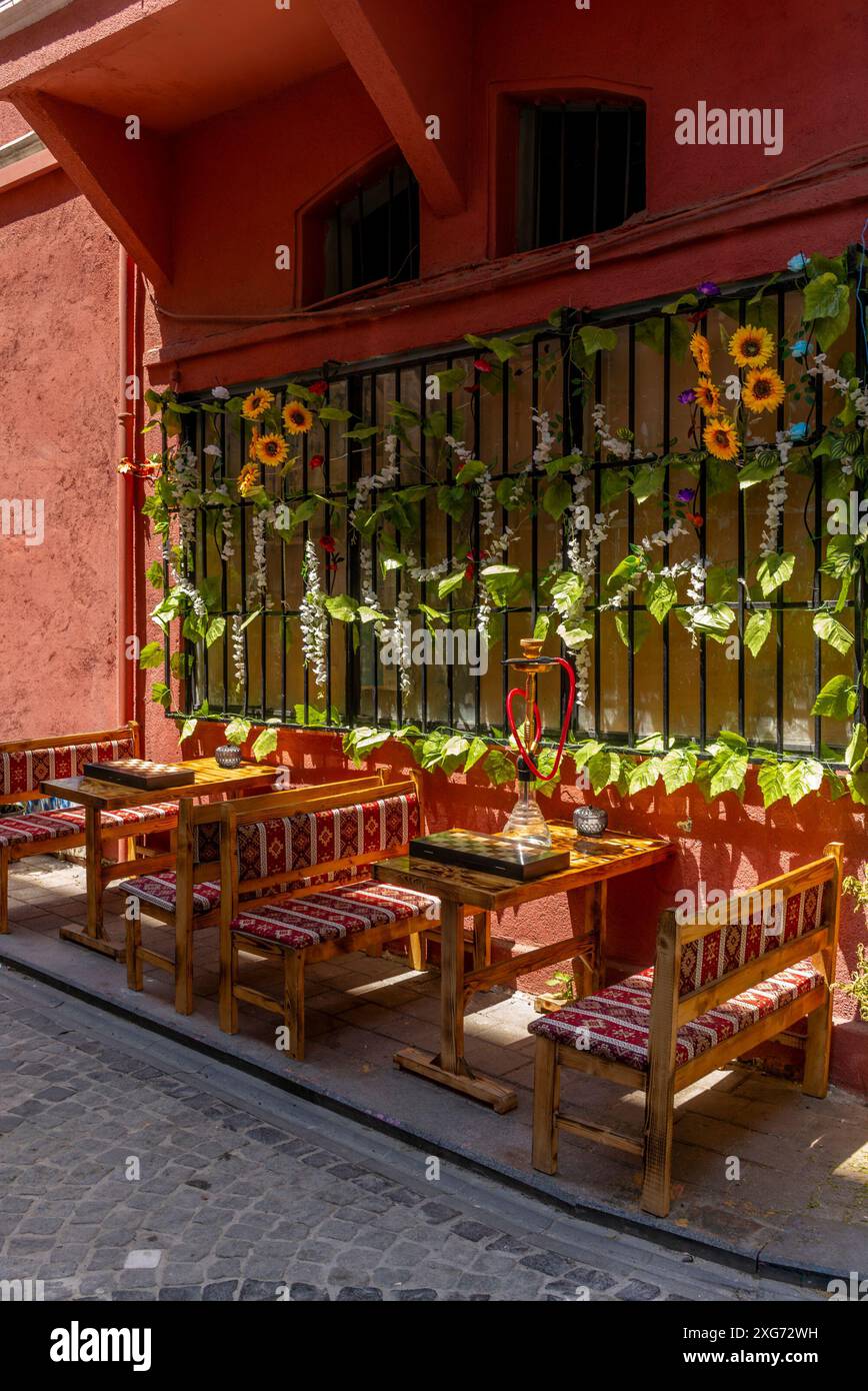 A shisha cafe in the colorful neighborhood of Balat in Istanbul Stock ...