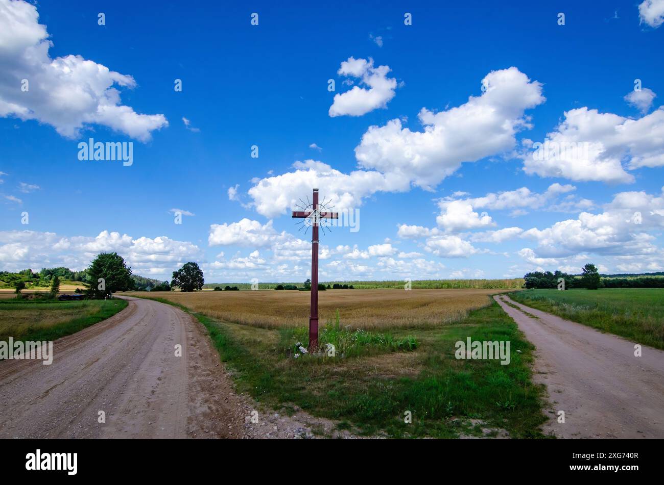 Intersection of Two Field Paths with Central Cross. Faith, Religion ...