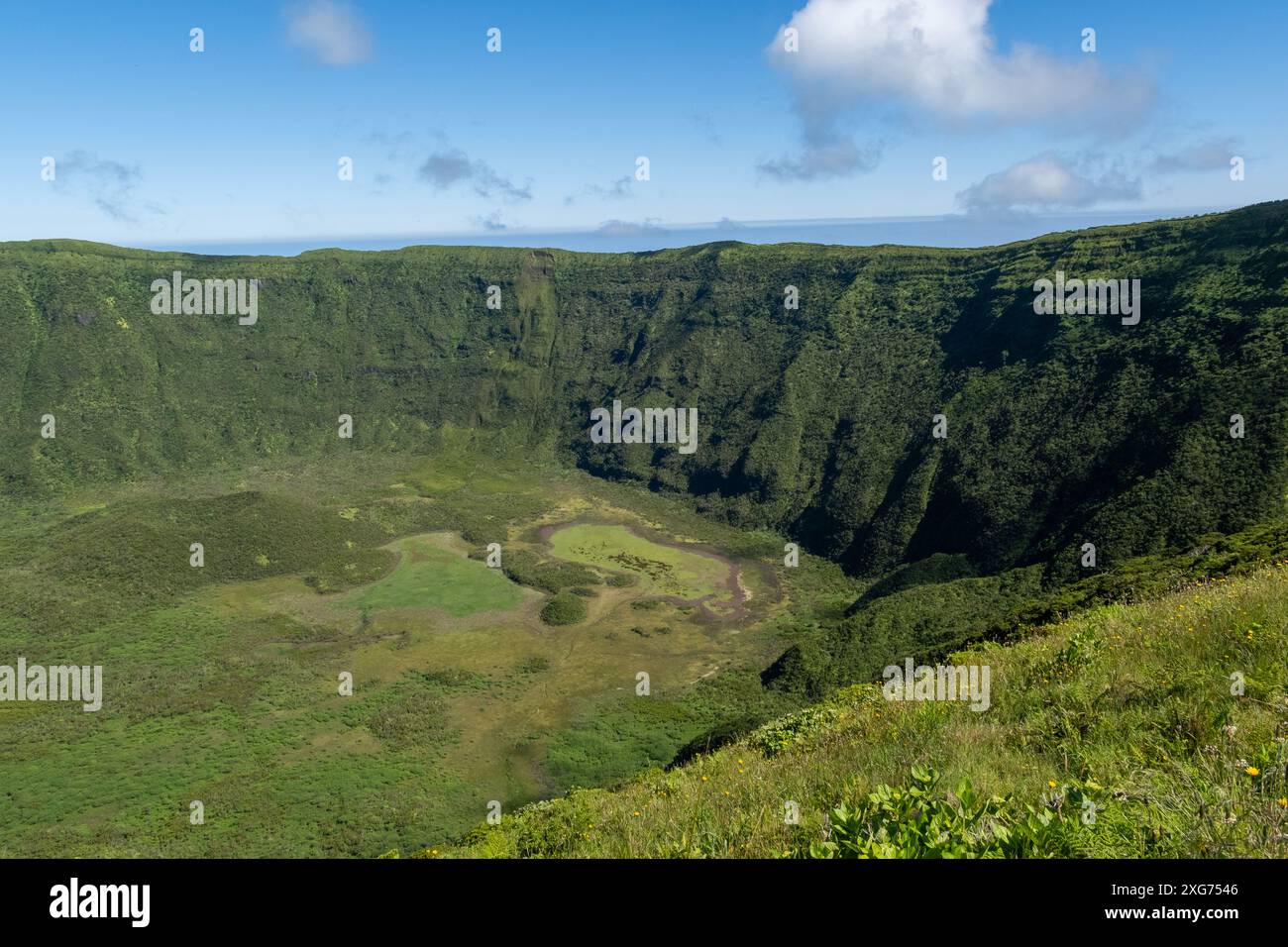 Caldeira faial hi-res stock photography and images - Alamy