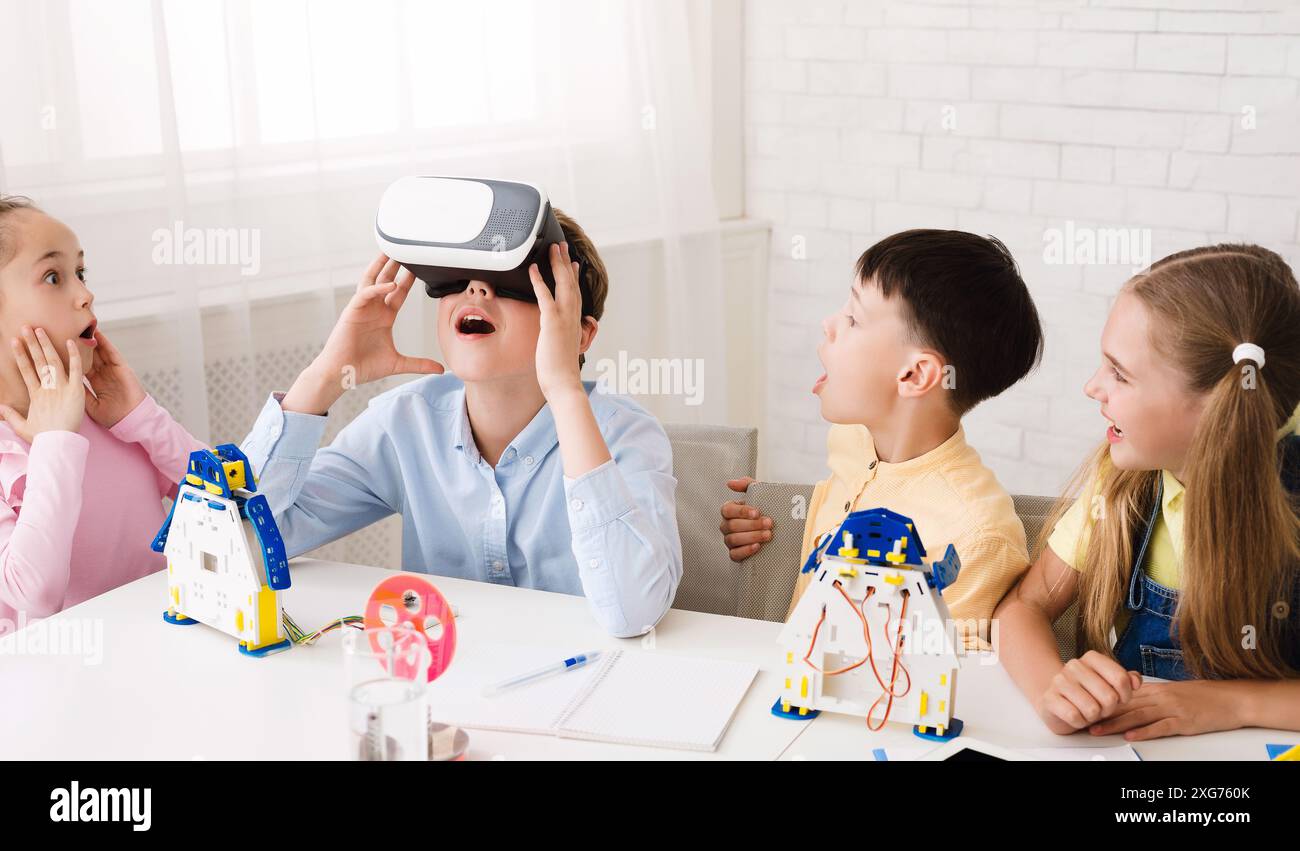 Children Explore Virtual Reality While Building Robots in Classroom ...