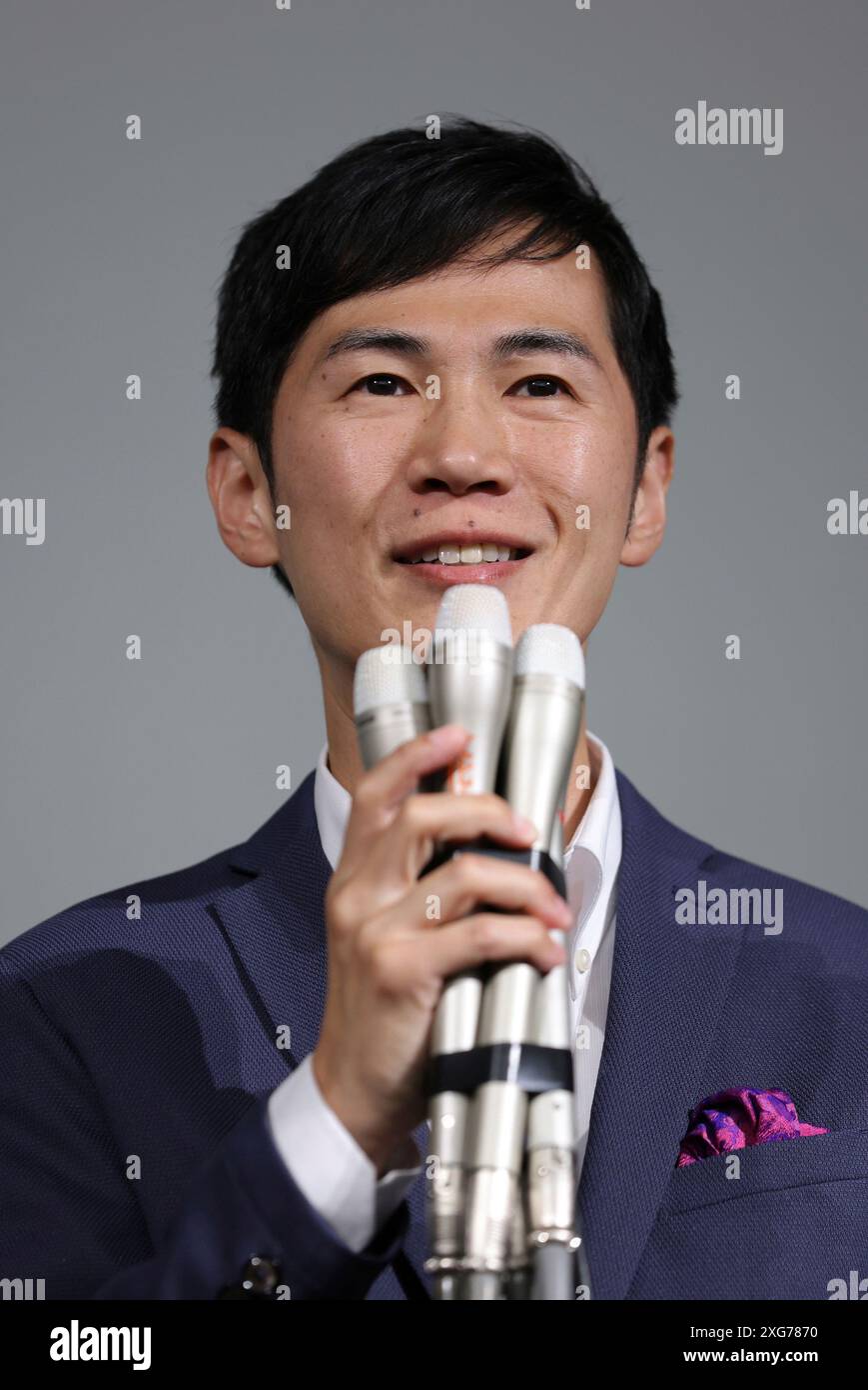 Shinji Ishimaru, a candidate in the Tokyo Gubernatorial Election, ended ...
