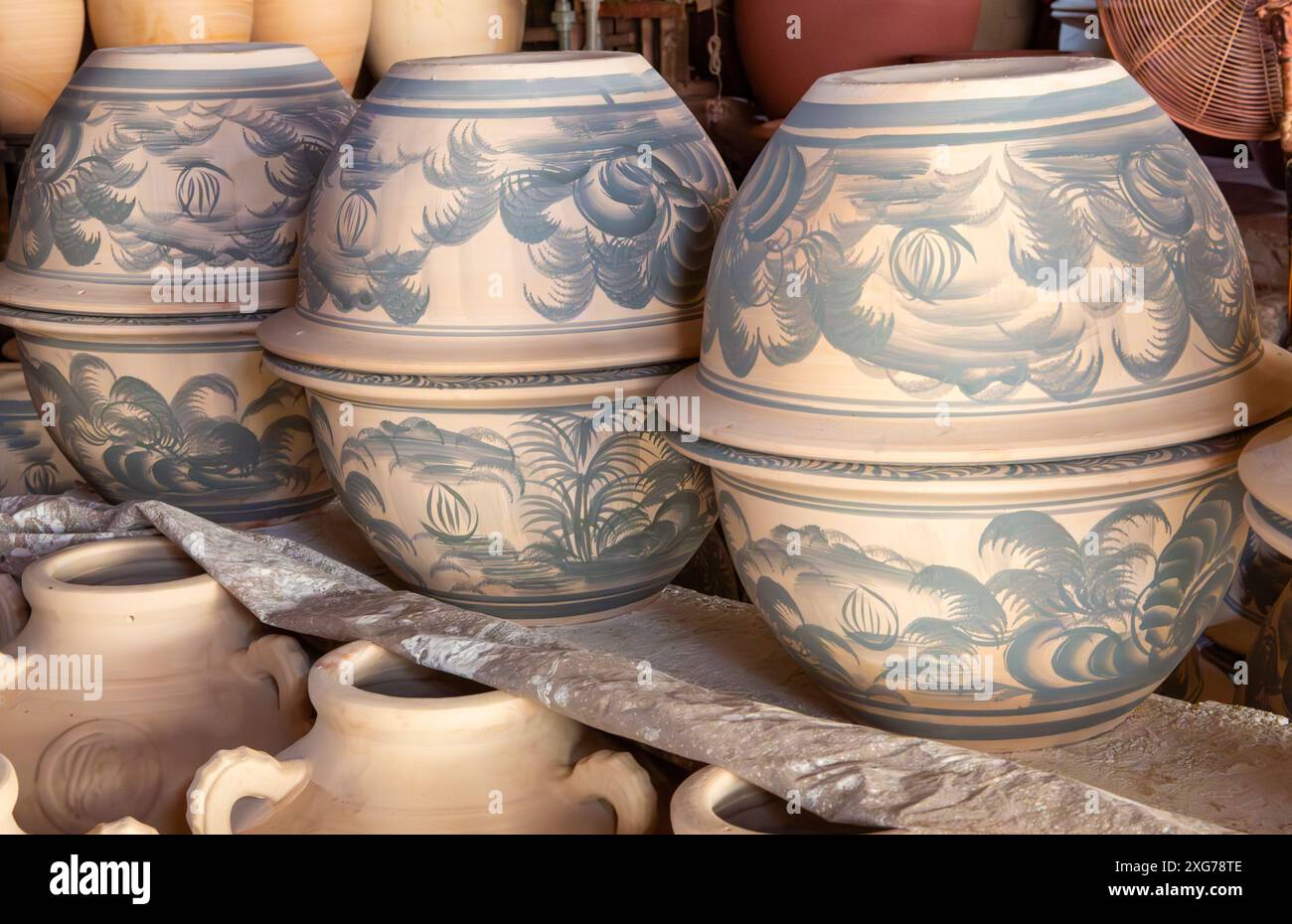 Large painted clay pots in clay pot factory at Dong Trieu pottery ...