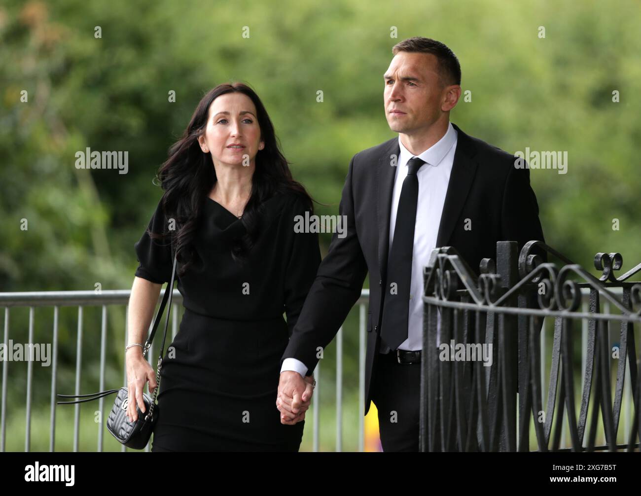 Jayne Sinfield and Kevin Sinfield arrive at Pontefract Crematorium ...