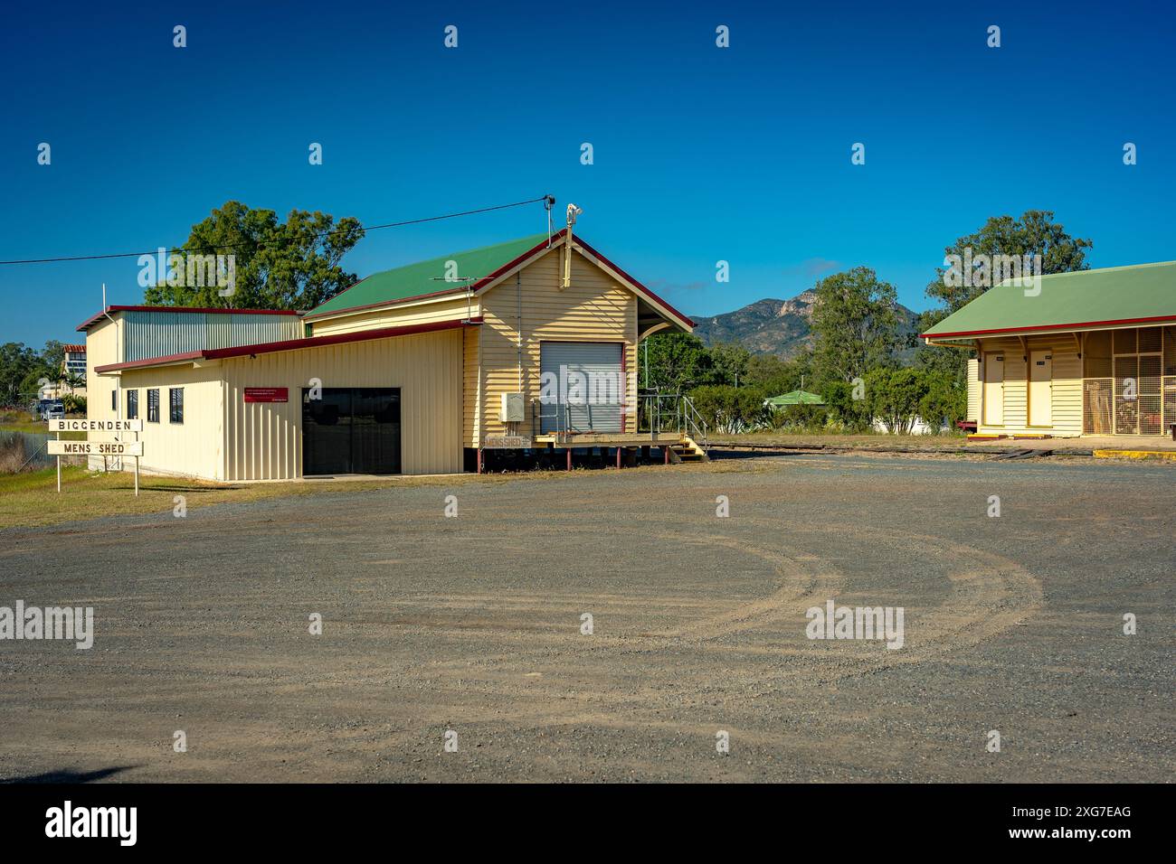 Biggenden, QLD, Australia - Historical Mens Shed building Stock Photo ...