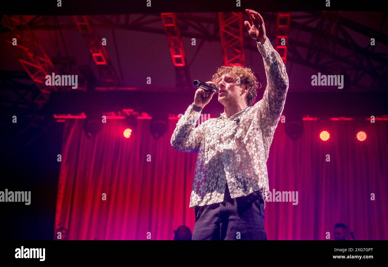Singer Tom Grennan performing live on stage at the Eden Project ...