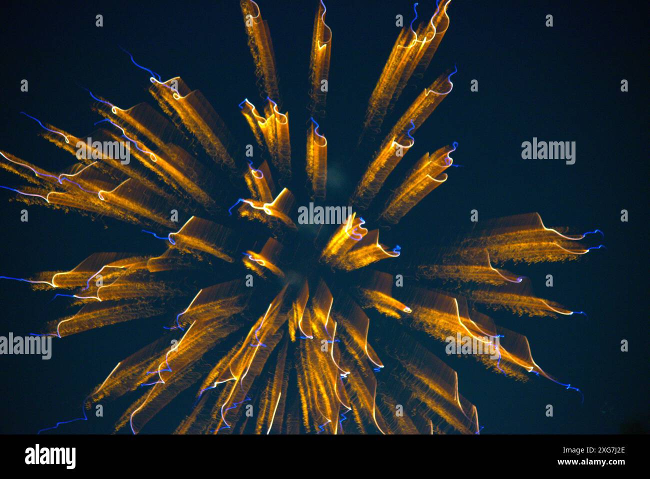Slow motion fireworks display celebration hi-res stock photography and ...