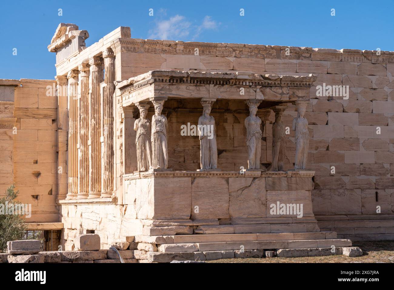 Female figures, known as Caryatids, from the Erechtheion in the ...