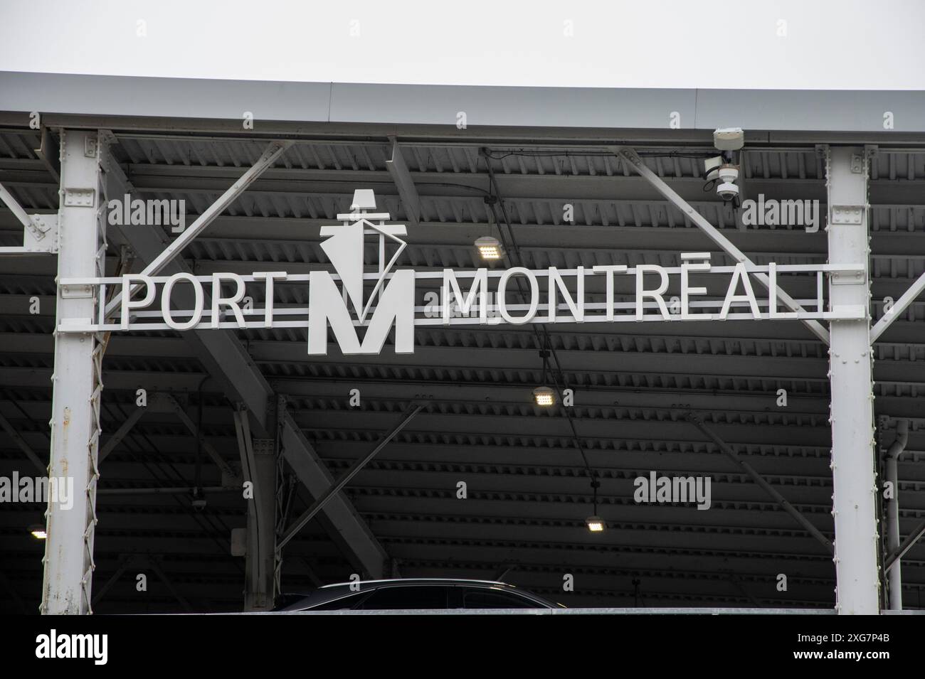 Montreal port authority hi-res stock photography and images - Alamy
