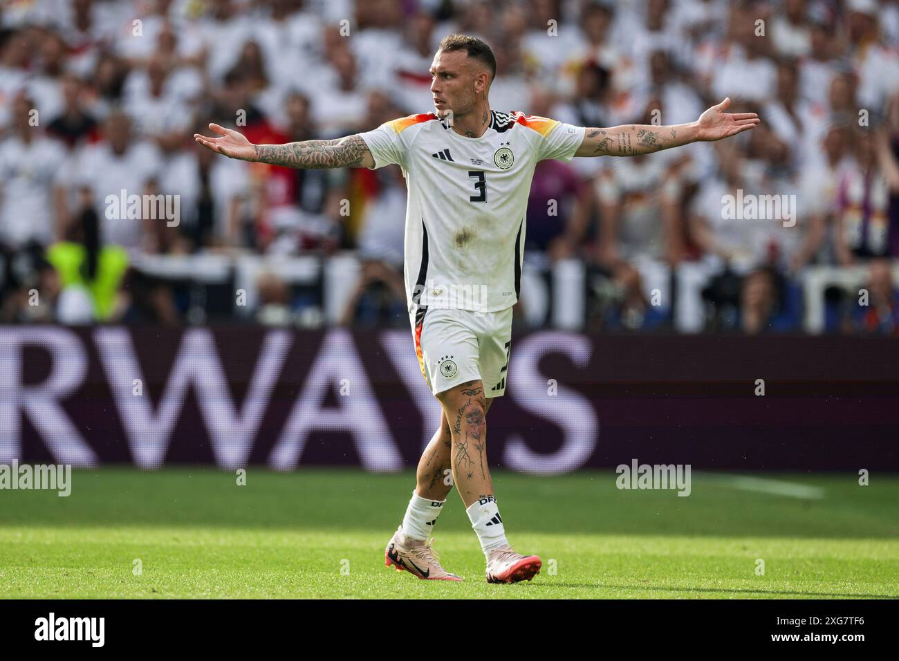 David raum hi-res stock photography and images - Alamy