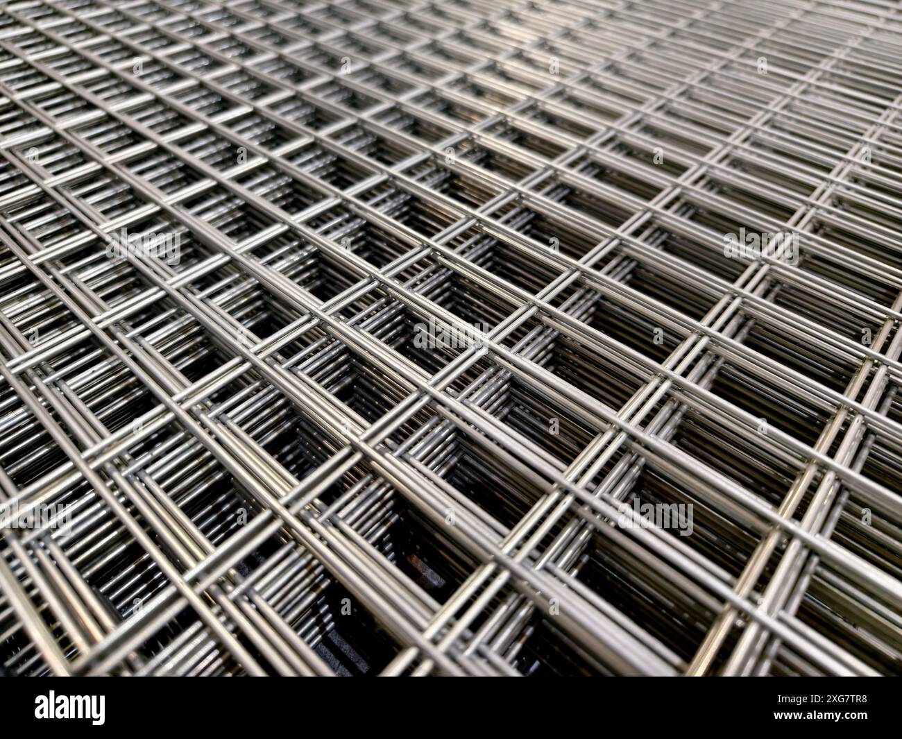 Steel chain link fence wire mesh texture and pattern Stock Photo - Alamy