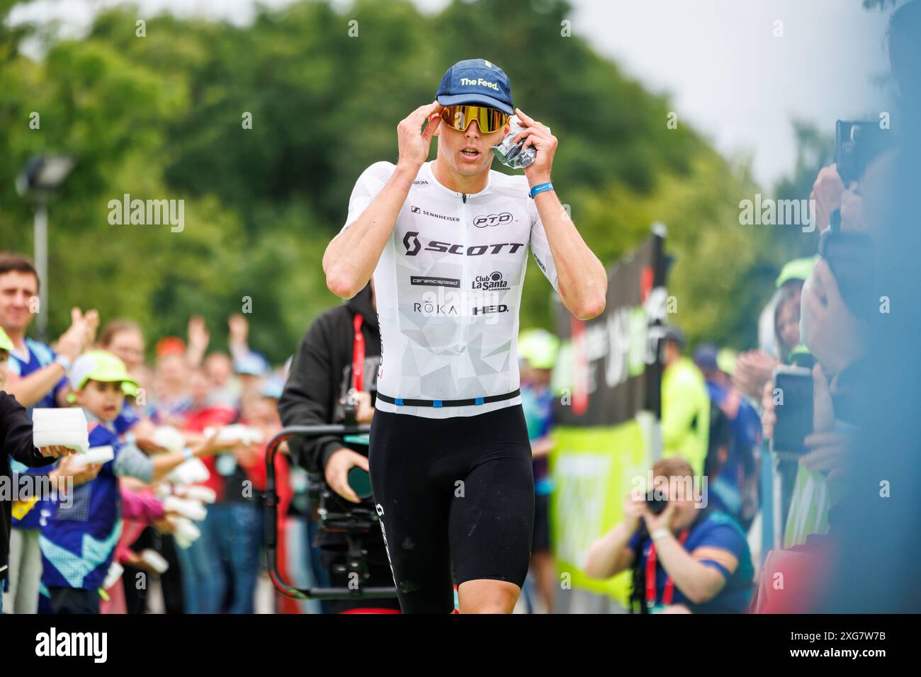 07 July 2024, Bavaria, Roth: Triathlon: Challenge Roth. Magnus Ditlev, triathlete from Denmark ...