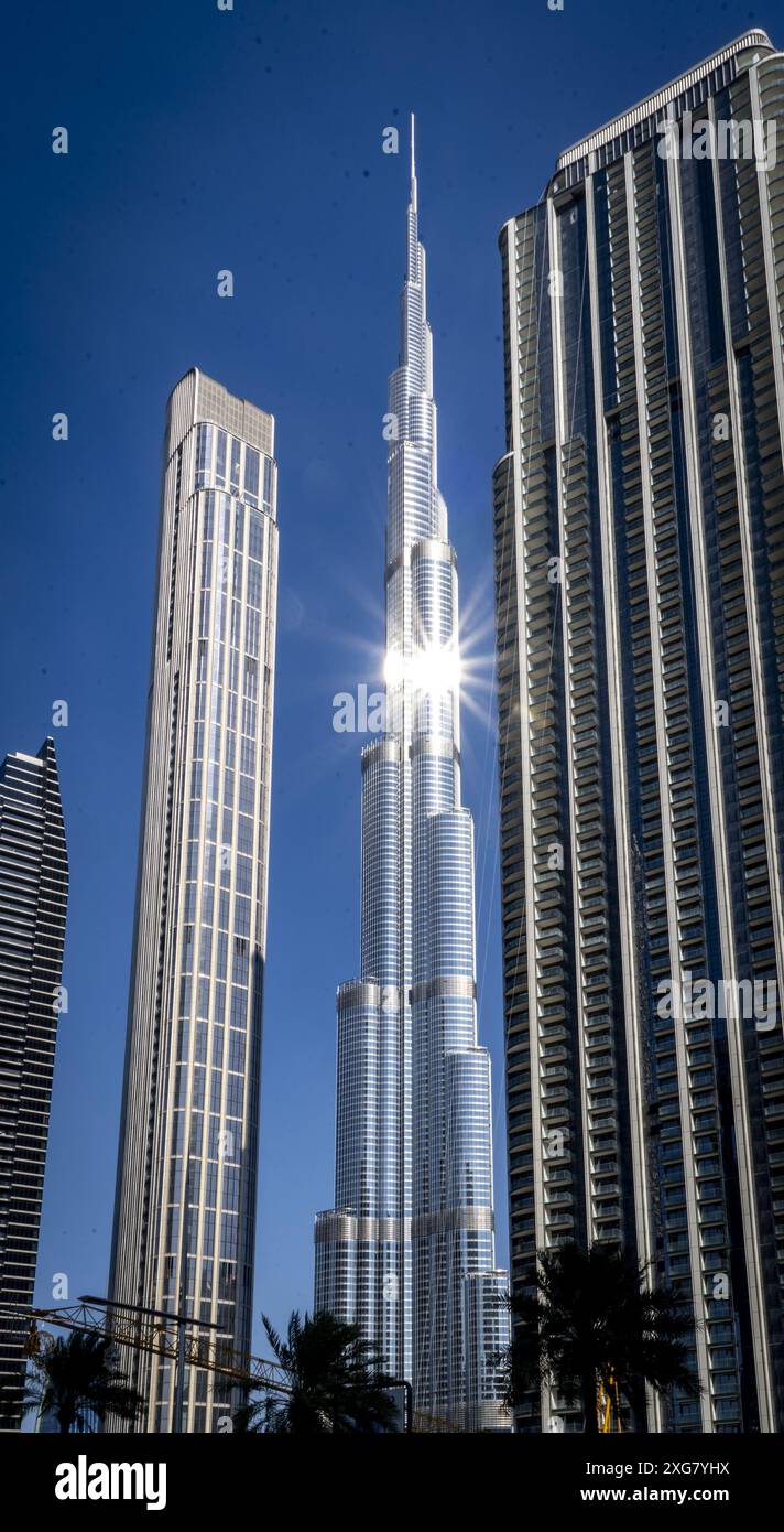 Burj khalifa tallest building hi-res stock photography and images - Alamy