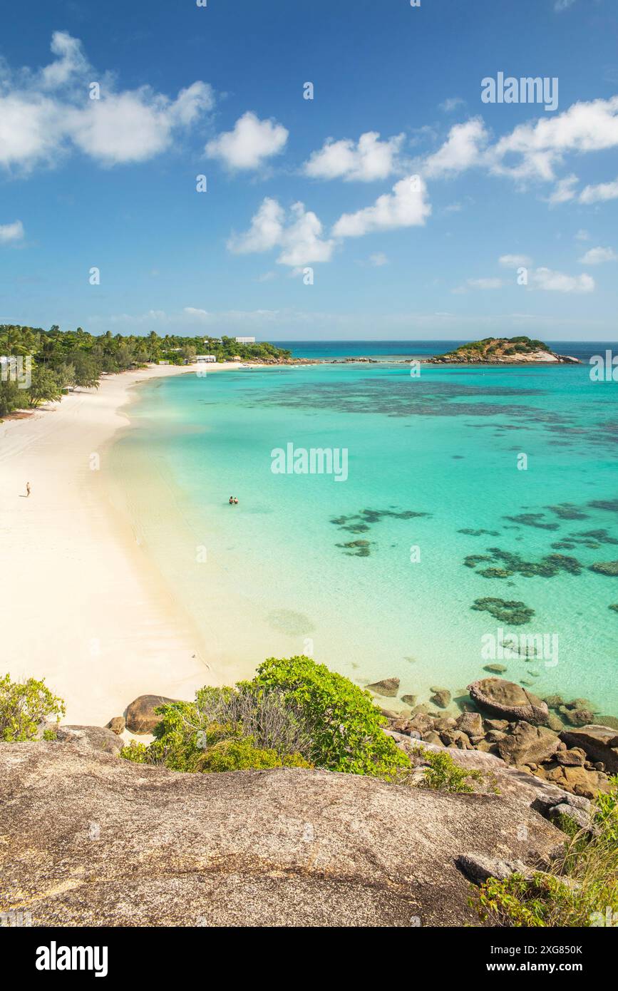 Picturesque tropical sandy Anchor Beach with turquoise water on Lizard ...