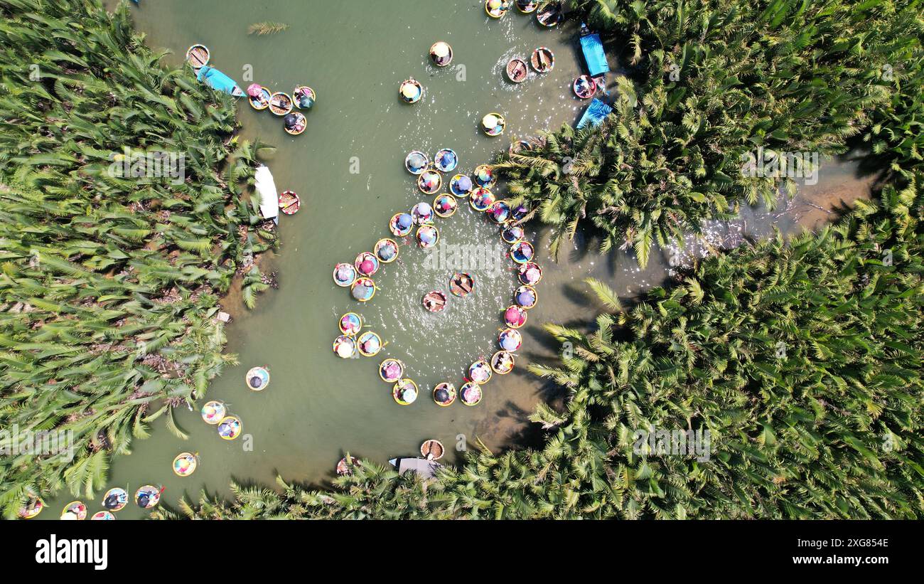 Tourists are joining the Coconut Forest Basket Boat Ride in Hoi An ...