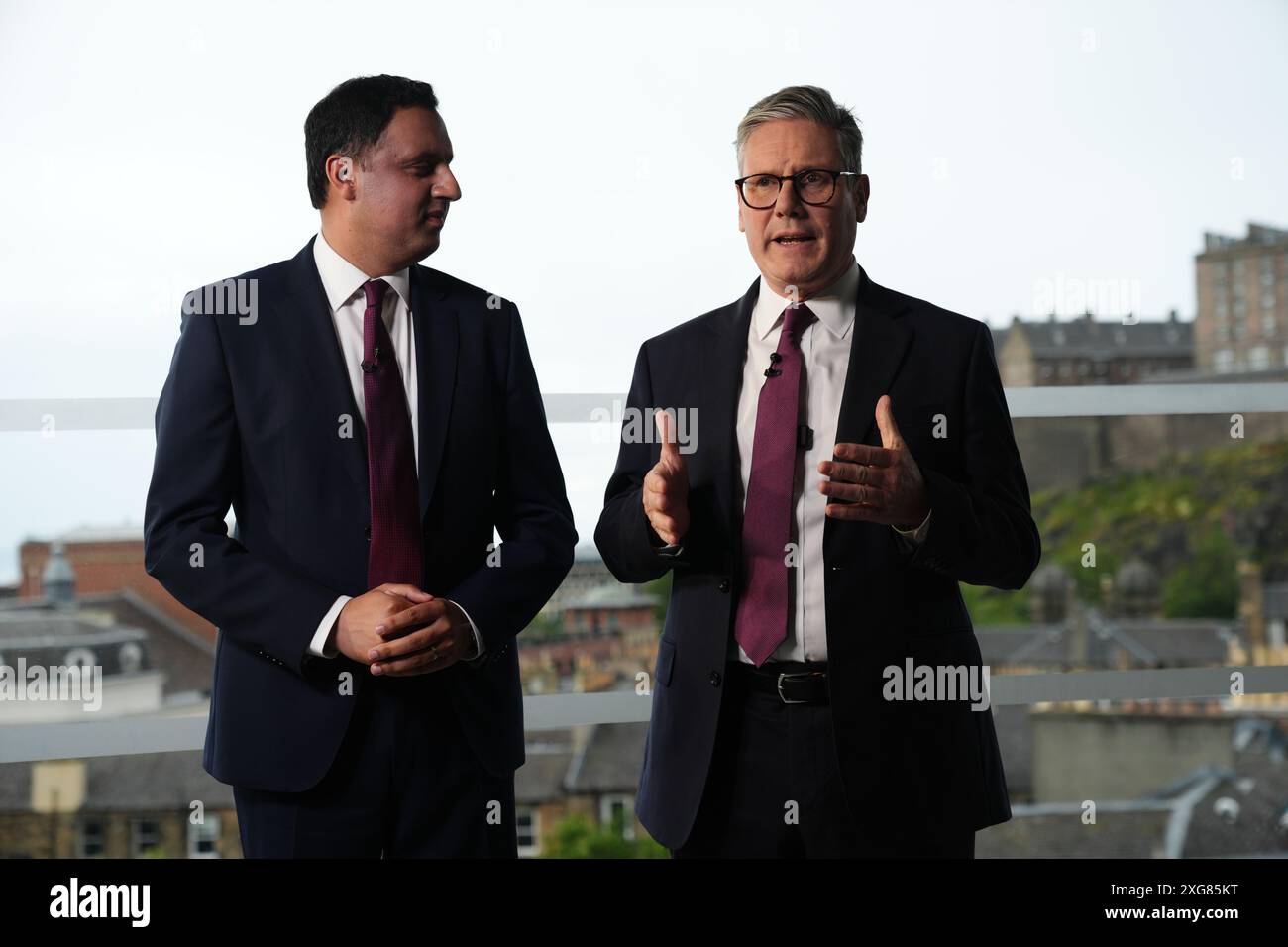 Prime Minister Sir Keir Starmer and Scottish Labour Leader Anas Sarwar ...