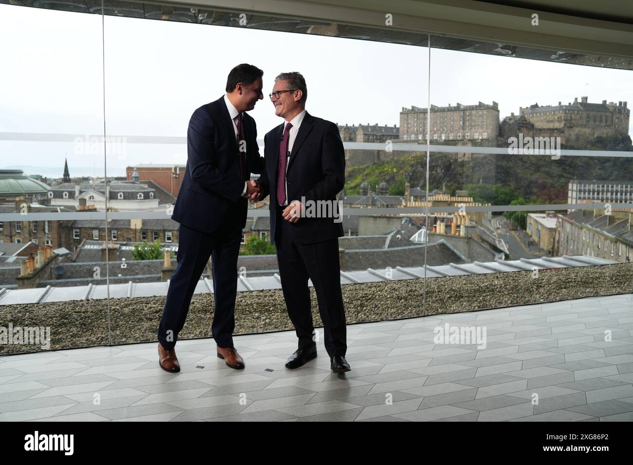 Prime Minister Sir Keir Starmer and Scottish Labour Leader Anas Sarwar ...