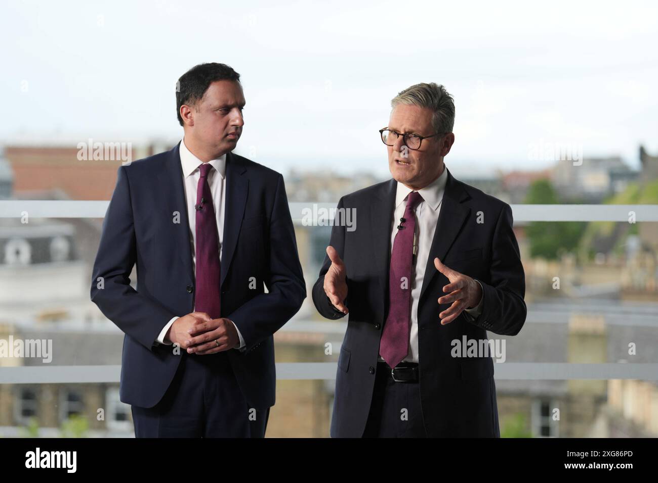 Prime Minister Sir Keir Starmer and Scottish Labour Leader Anas Sarwar ...