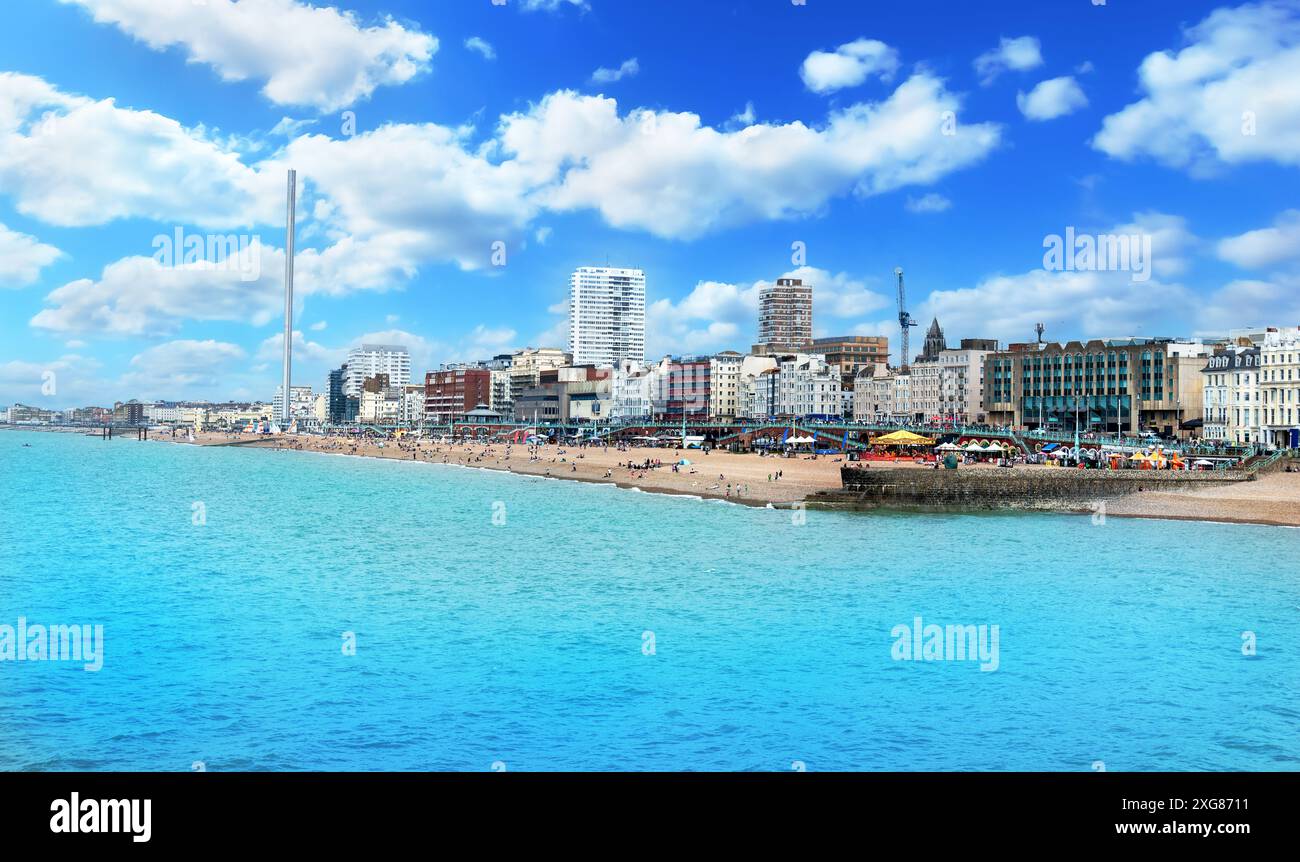 Landscape view of Pebble beach in Brighton and blue clean sea water bay ...