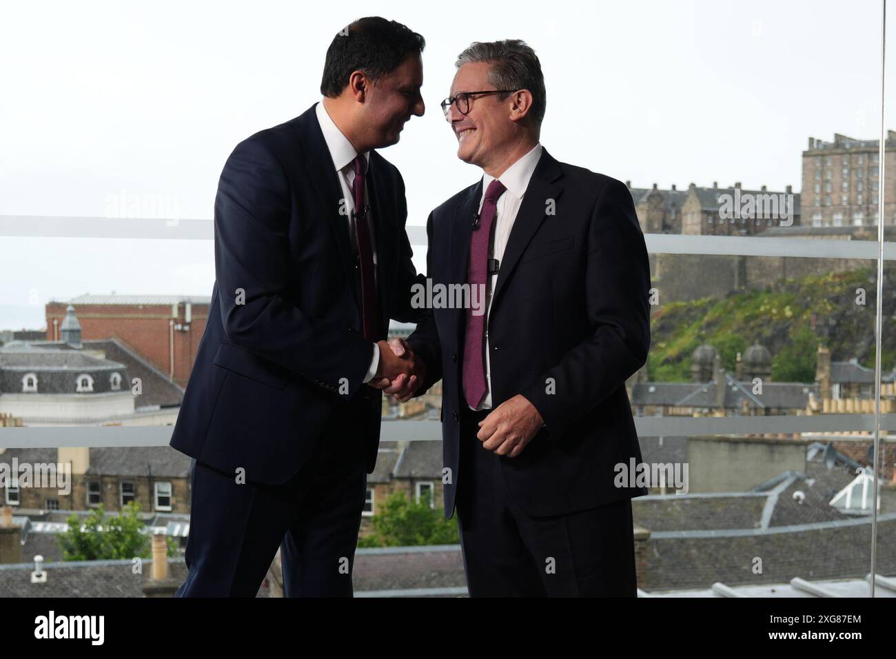 Prime Minister Sir Keir Starmer and Scottish Labour Leader Anas Sarwar ...
